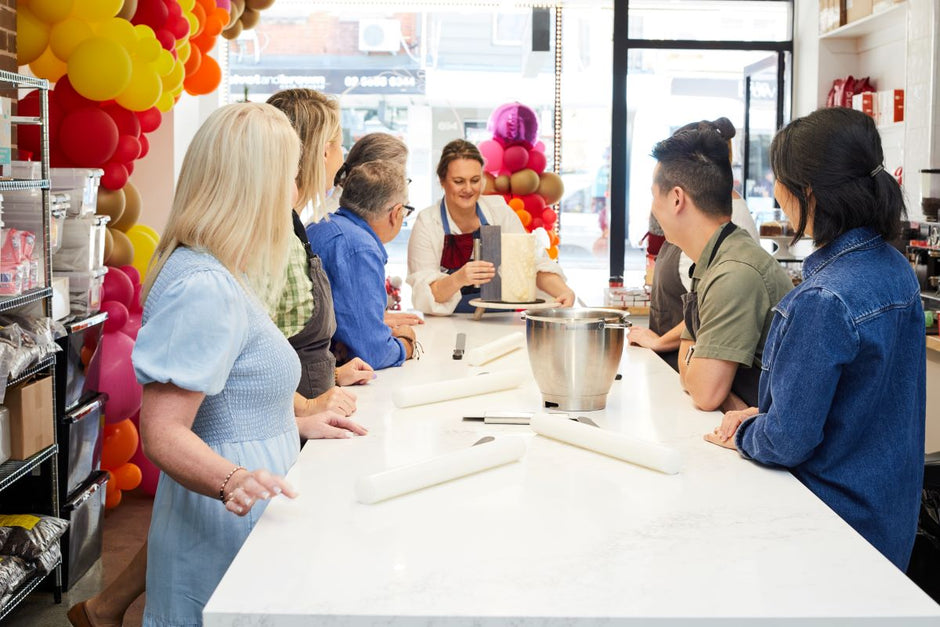 Cake Decorating Class for Beginners